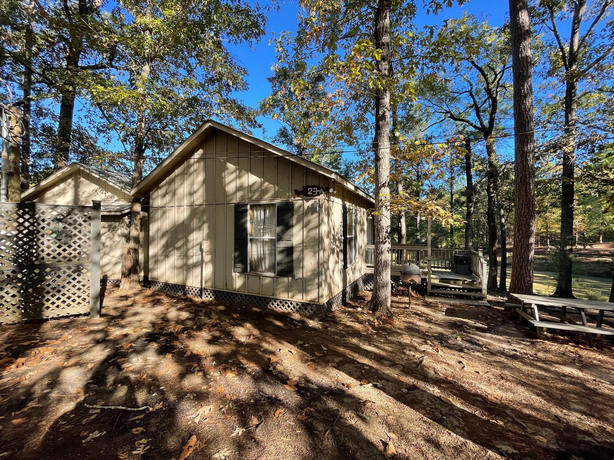 Wildwood Resort in Zwolle, Louisiana - Cabin 23A