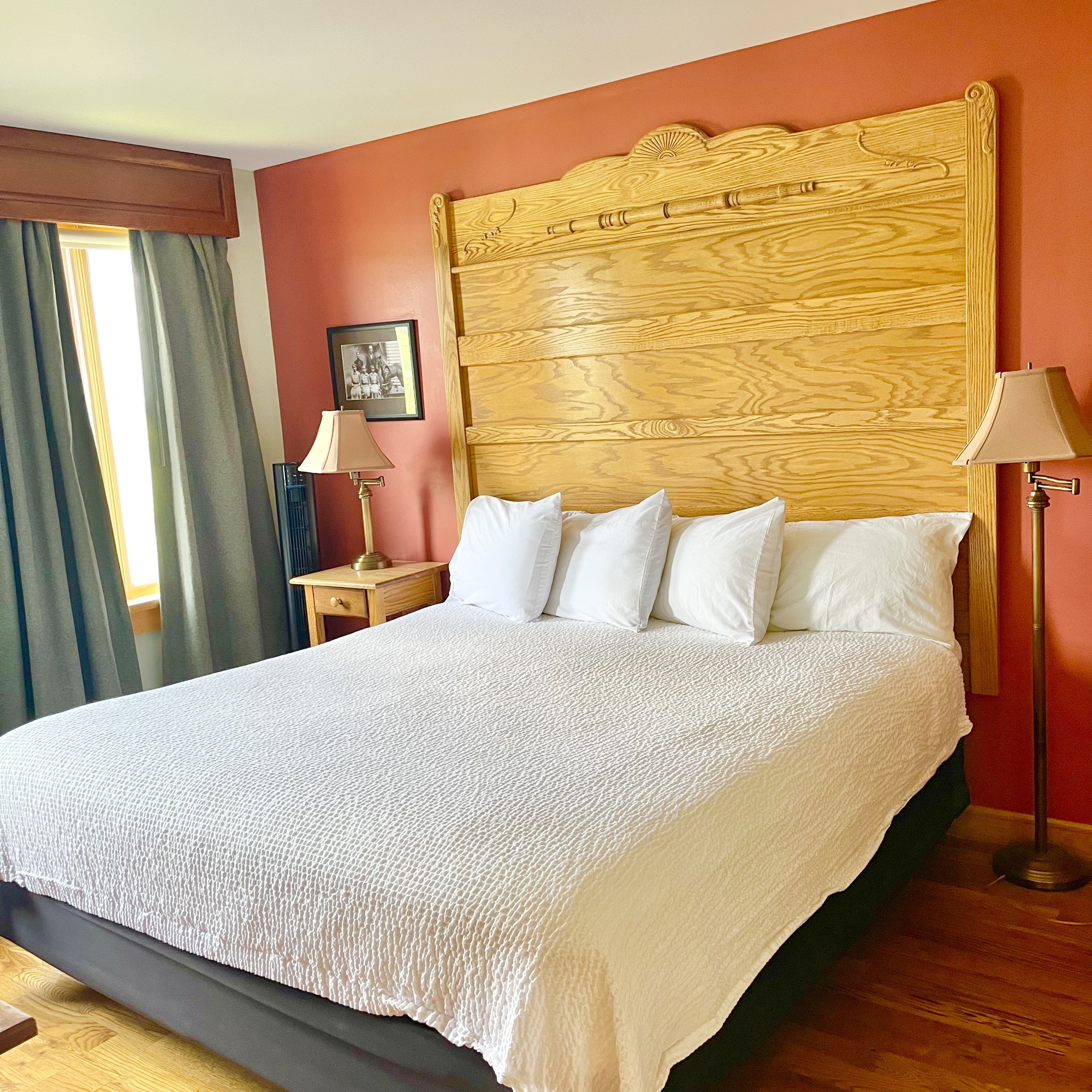 Hotel Floyd in Floyd, Virginia - Old Church Gallery - 2 BR Suite. 2 ...