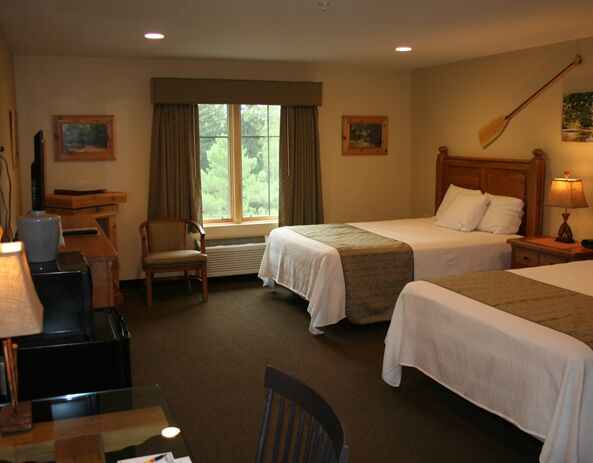 Hotel Floyd in Floyd, Virginia - Floyd Outdoors Room - 2 Queen Beds - 306