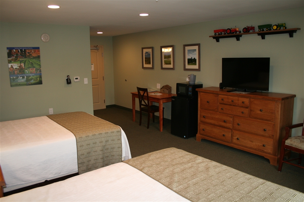 Hotel Floyd in Floyd, Virginia - Sustain Floyd Room - 2 Queen Beds - 209
