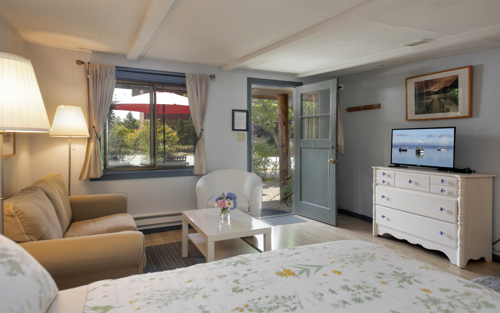 Rooms - Langley Motel | Whidbey Island, WA