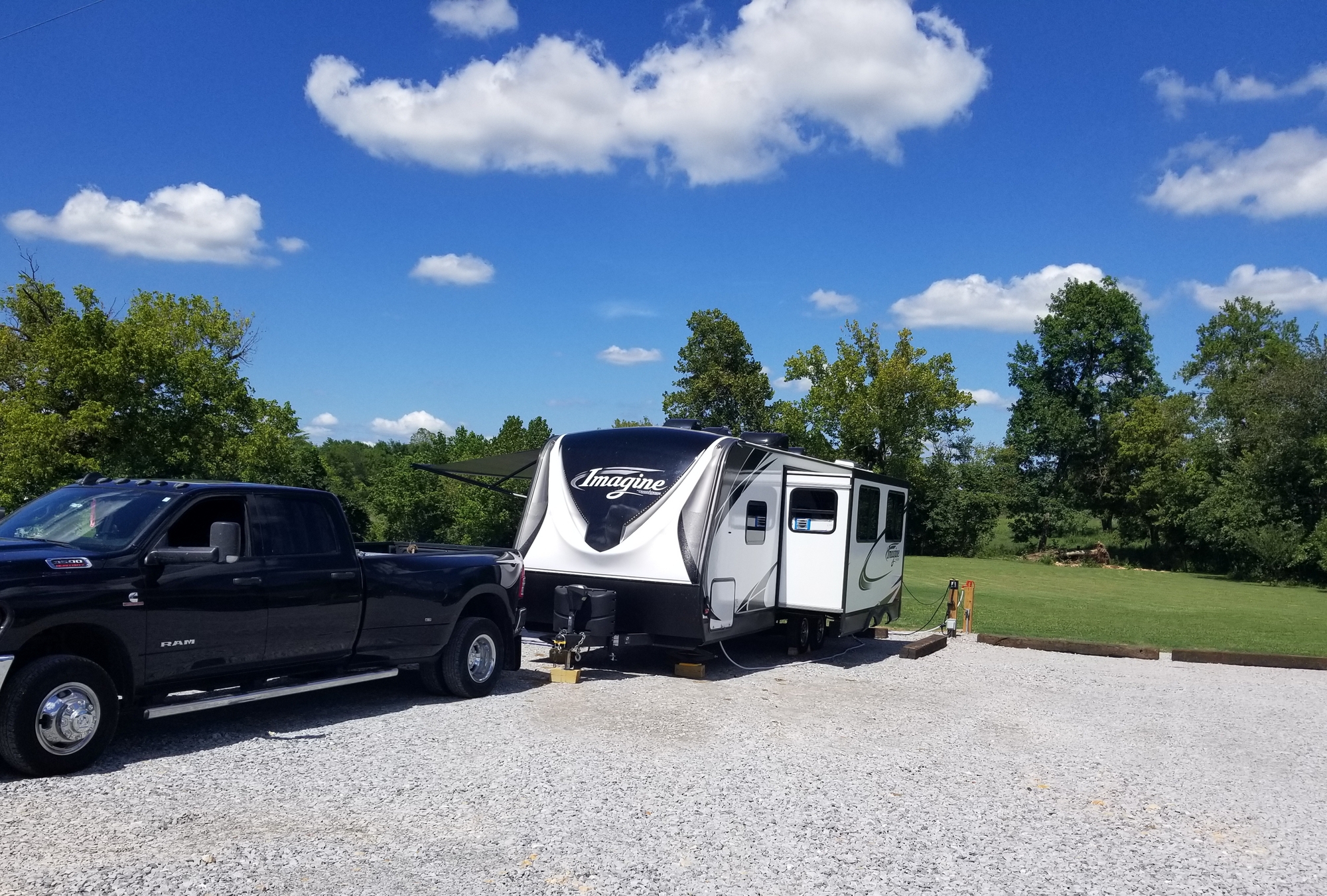 30 Large Pull thru and Back In Spaces. Full hookups