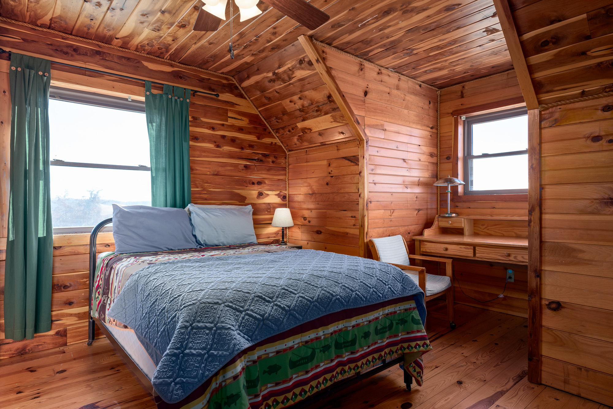 Ozk Cabins in Ponca, Arkansas - Lodge at OZK Ranch