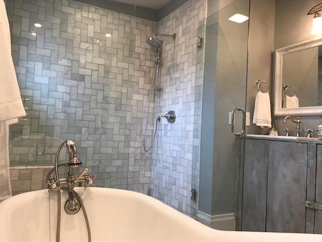 Weston Steamboat Inn in Weston, Missouri - Accommodations