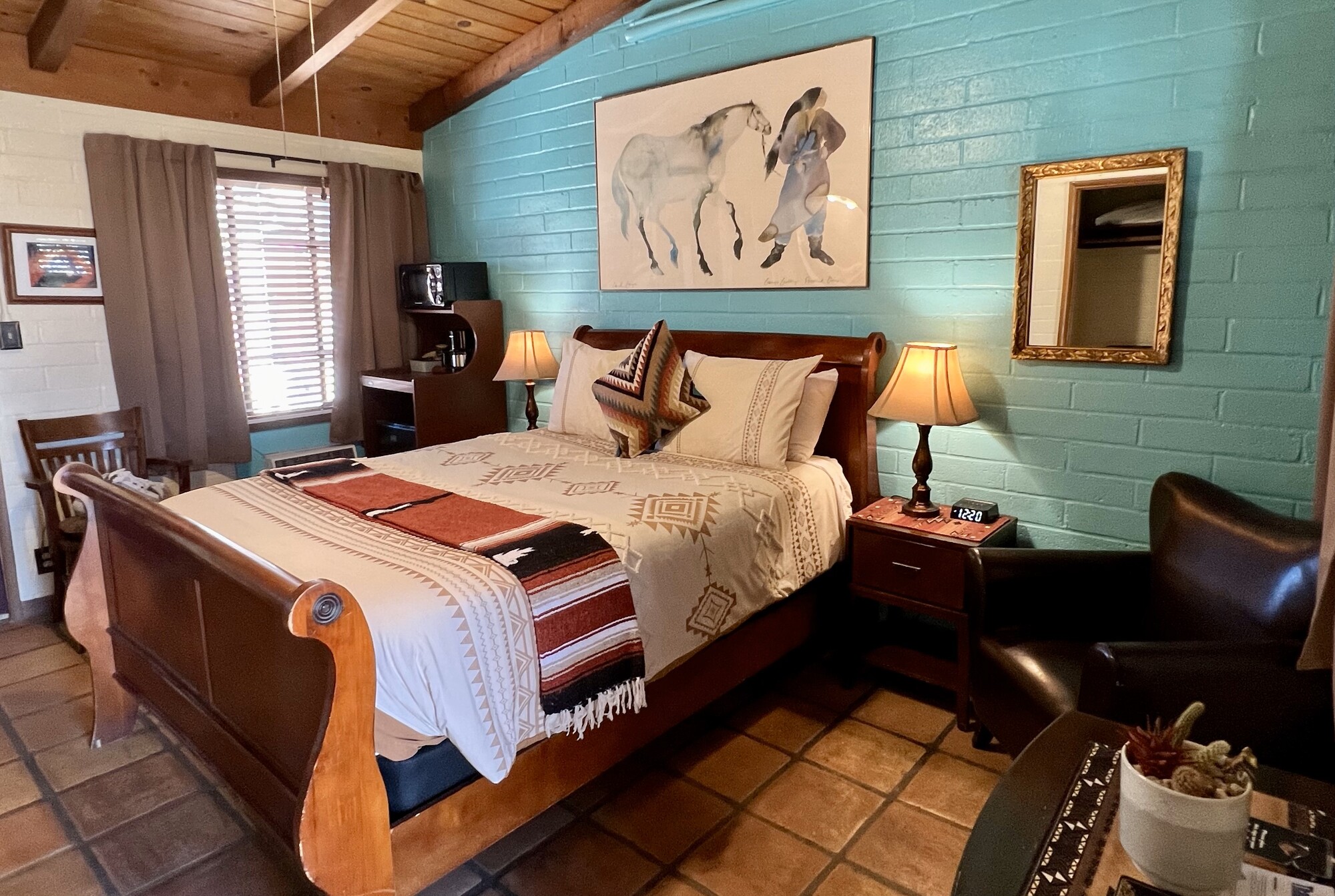 The Joshua Tree Inn In Joshua Tree, CA | Rooms and Rates