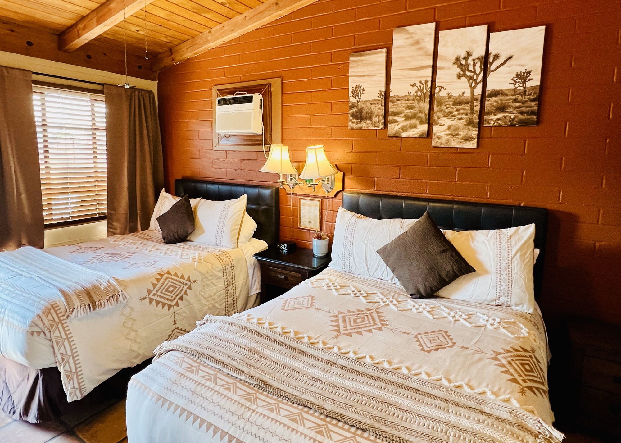 The Joshua Tree Inn In Joshua Tree, CA | Rooms and Rates