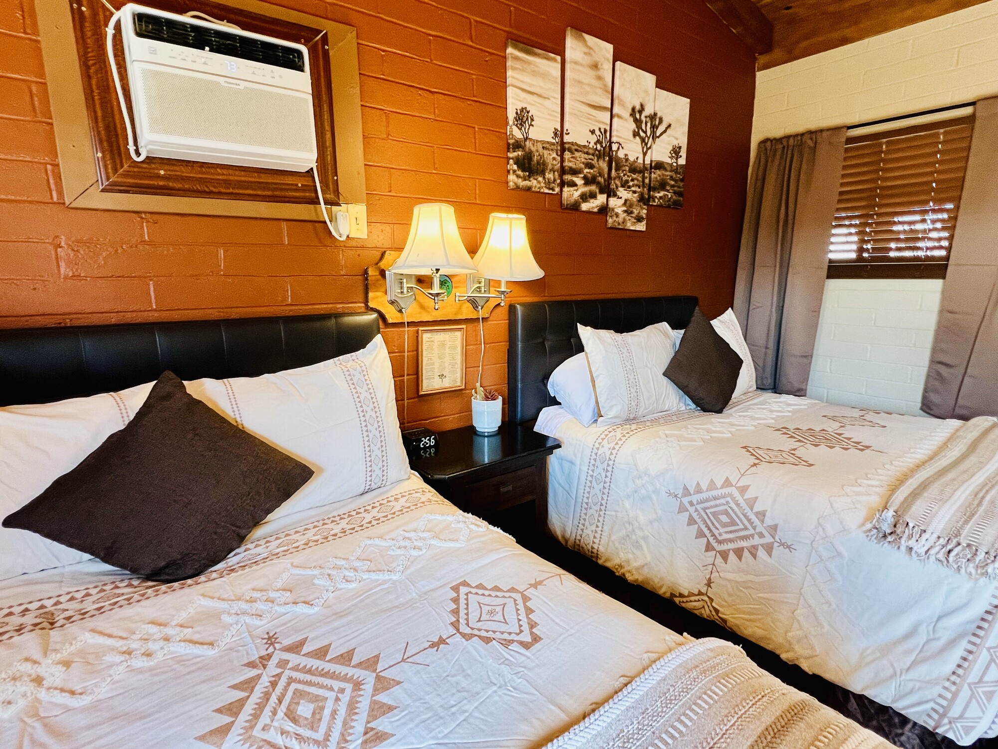 The Joshua Tree Inn In Joshua Tree, CA | Rooms and Rates