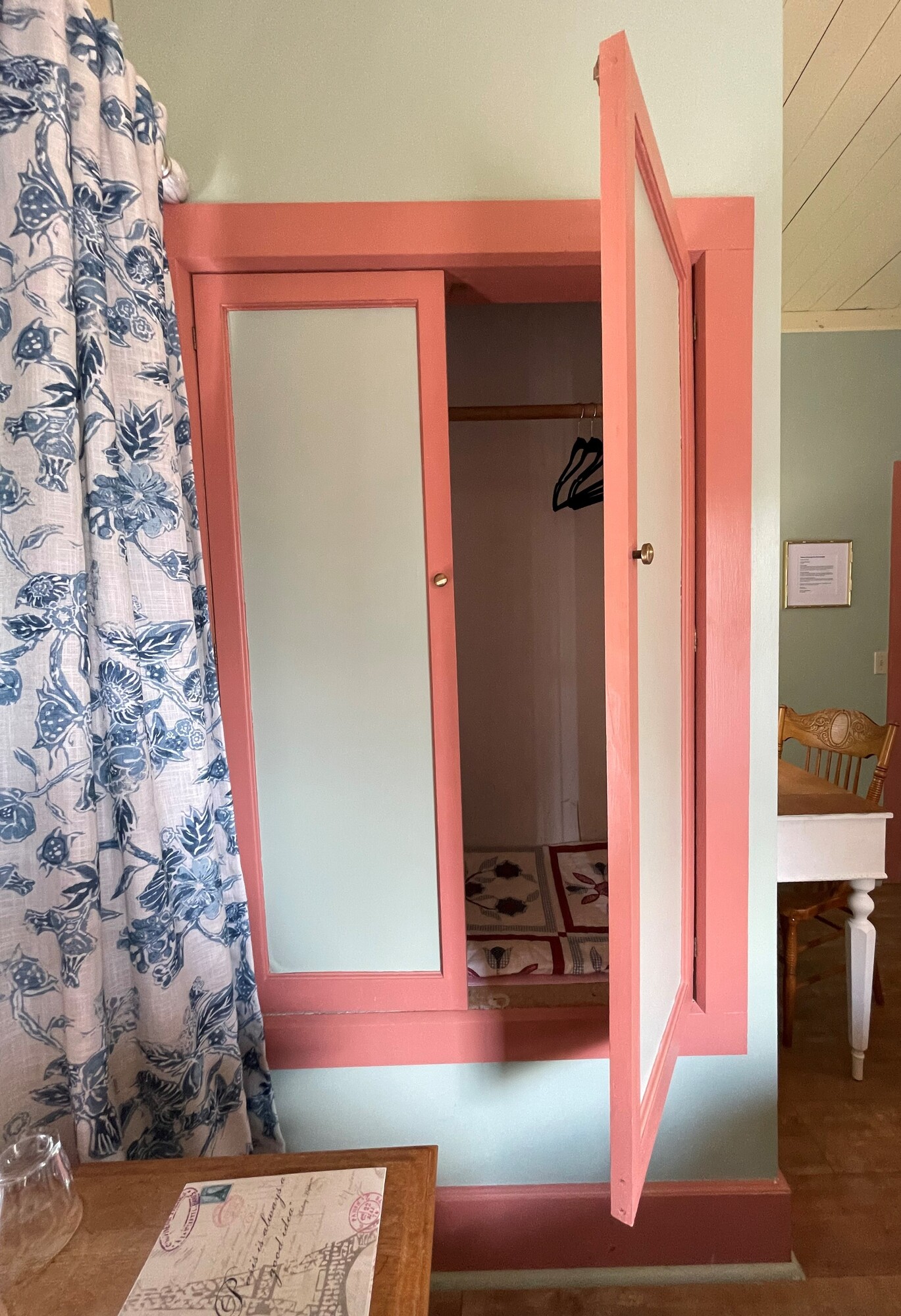 Carriage House BandB in Winona, Minnesota - Toy Room