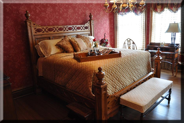 Sebring Mansion Inn and Spa in Sebring, Ohio - Sebring Suite