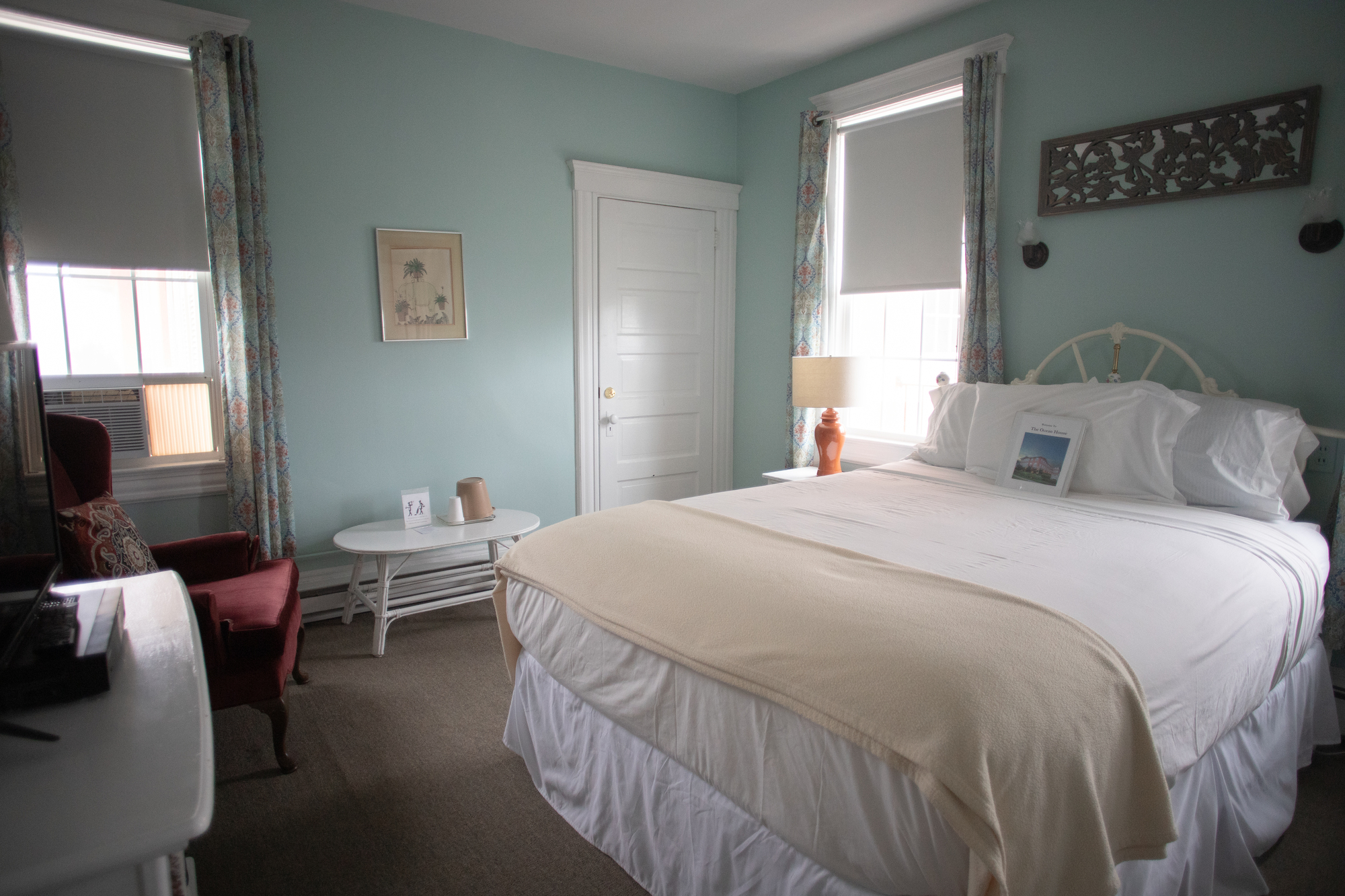 The Ocean House in Spring Lake Beach Jersey Shore, New Jersey - Rooms