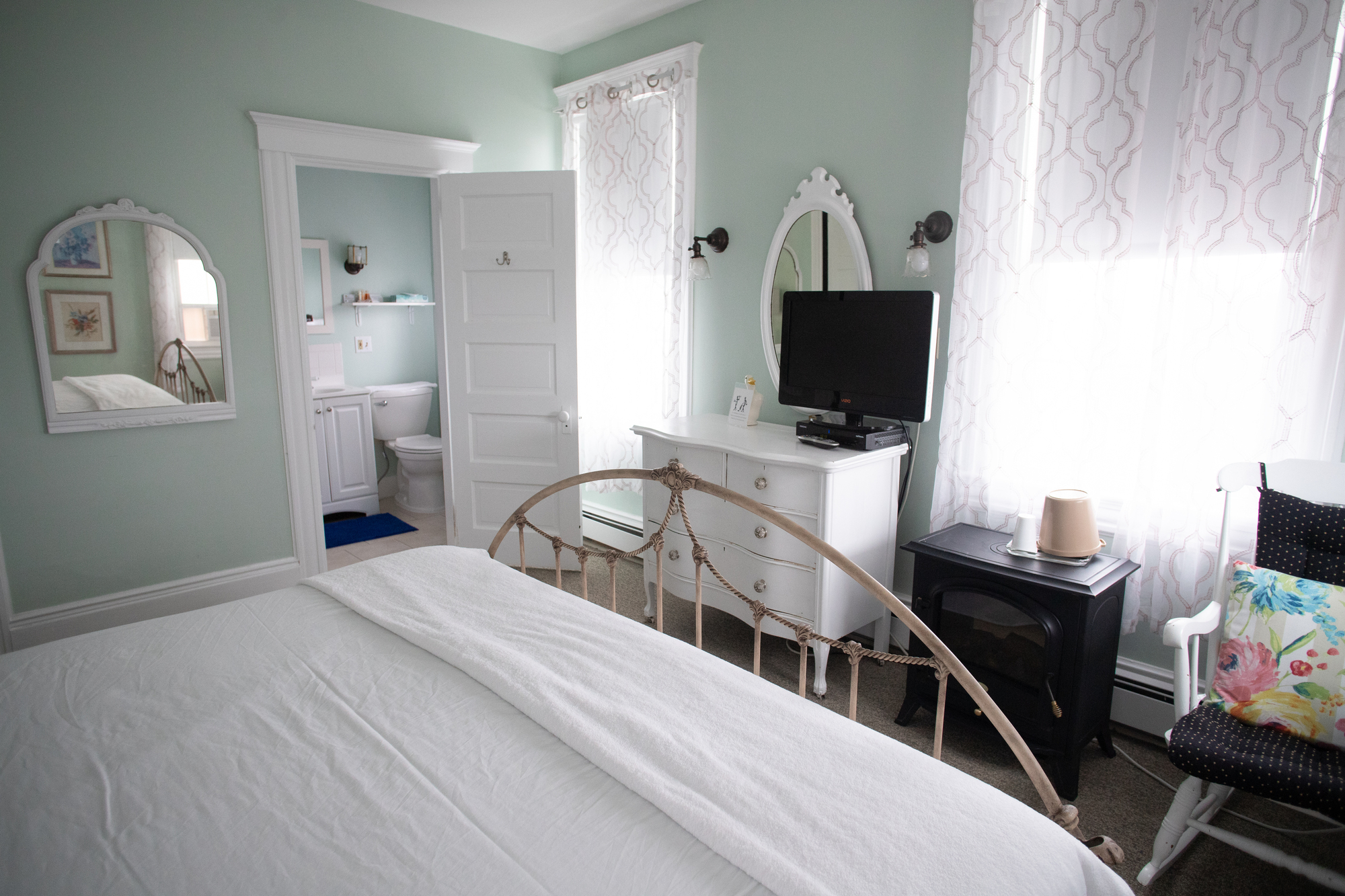 The Ocean House in Spring Lake Beach Jersey Shore, New Jersey - Rooms